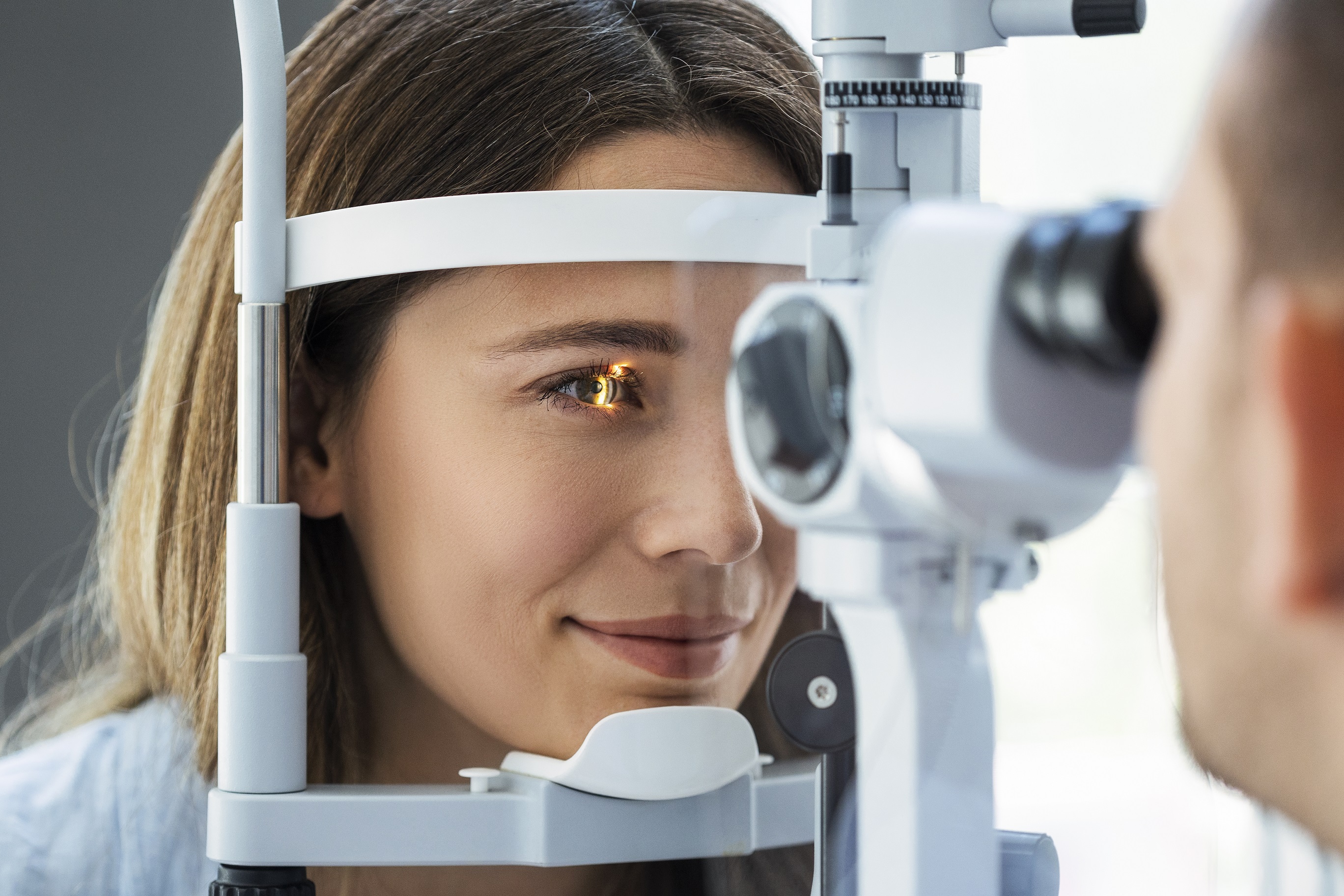 Cholesterol-lowering drug slows progression of eye disease in people ...