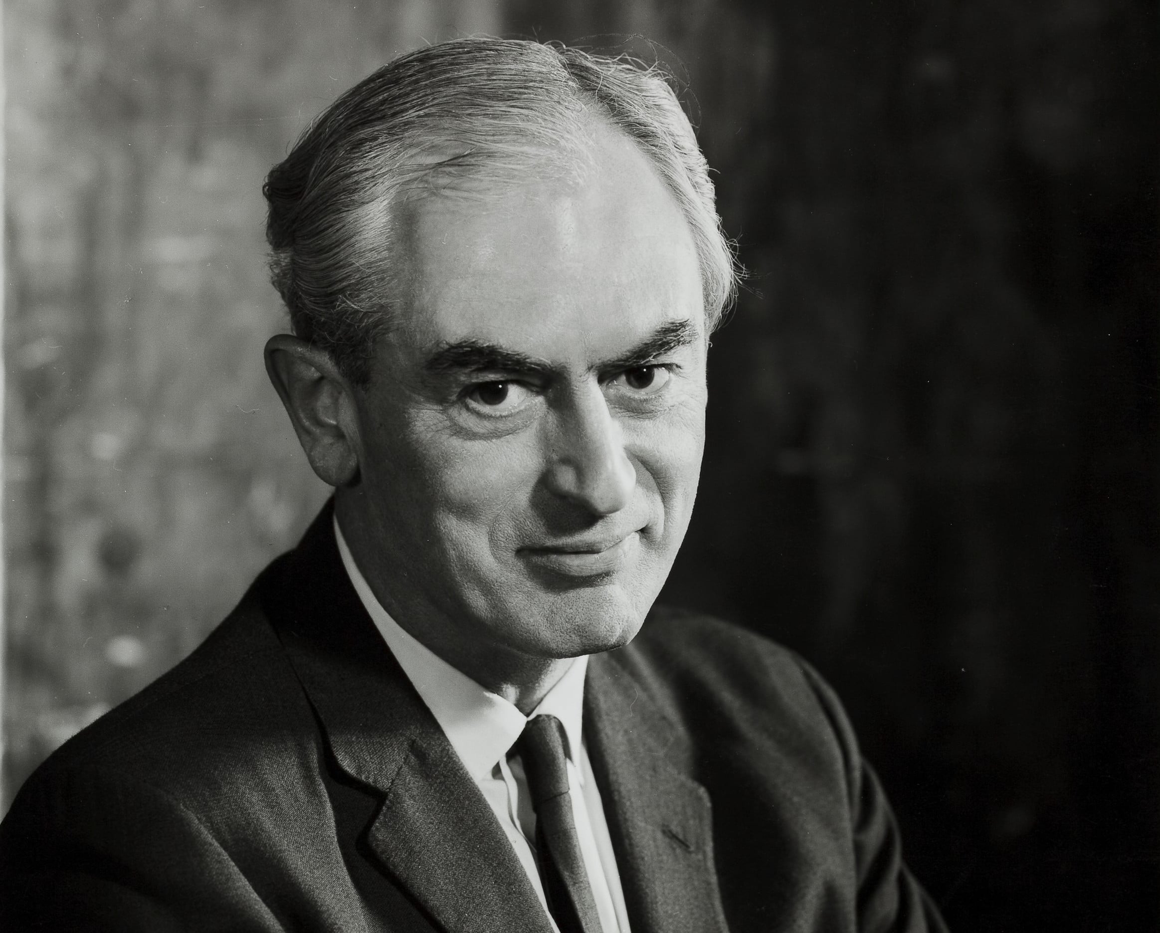 Peter Medawar at Oxford: the path to a Nobel Prize | University of Oxford
