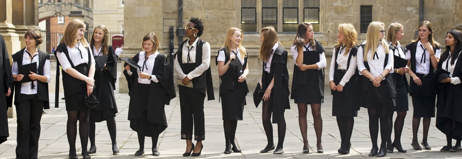 Degree certificates and letters | University of Oxford