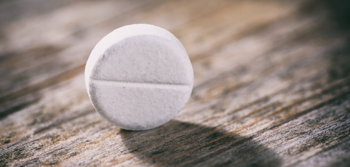 Long-term aspirin use linked to bleeding risk in over 75s | University ...